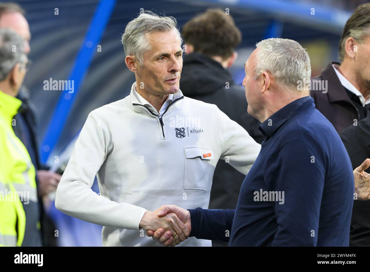 HEERENVEEN - (l-r) SC Heerenveen coach Kees van Wonderen, FC Utrecht ...