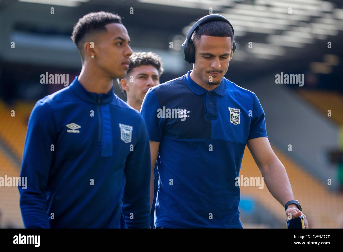 Ali Al-Hamadi of Ipswich Town and Omari Hutchinson of Ipswich Town is ...