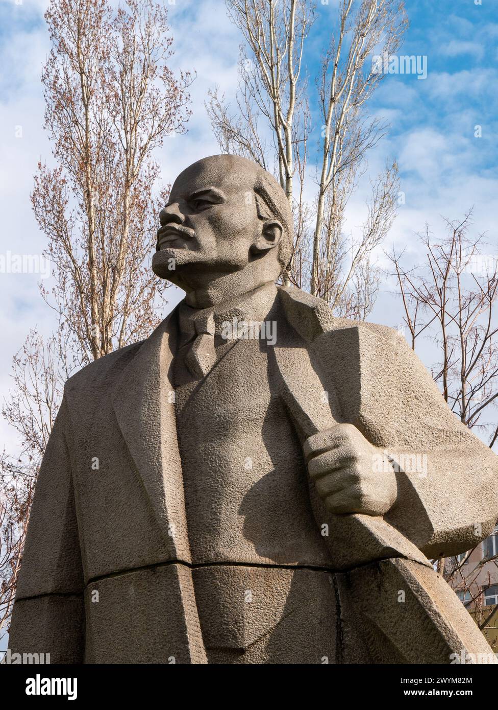 Statue of Lenin at the Museum of Socialist Art in Sofia, Bulgaria Stock ...