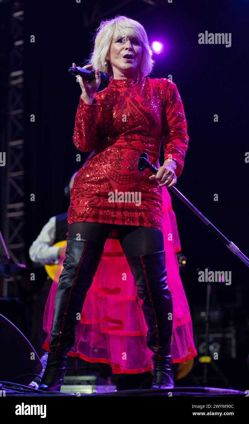 Robert fripp toyah wilcox hi-res stock photography and images - Alamy