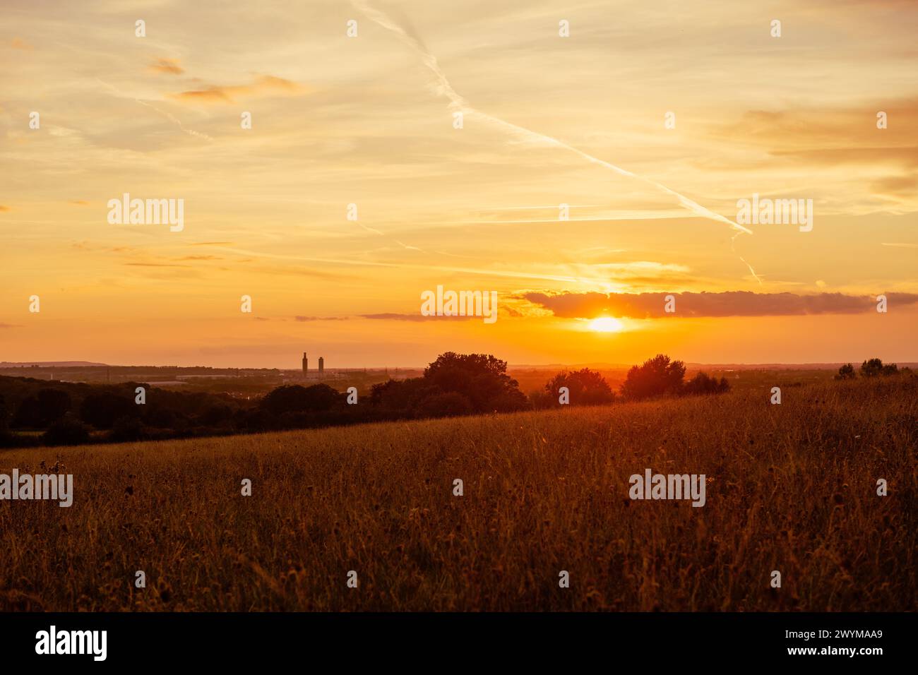 Autumn oxfordshire landscape hi-res stock photography and images - Alamy