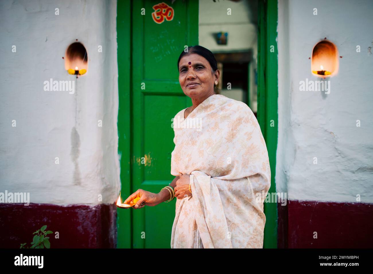Woman in mysore india hi-res stock photography and images - Alamy
