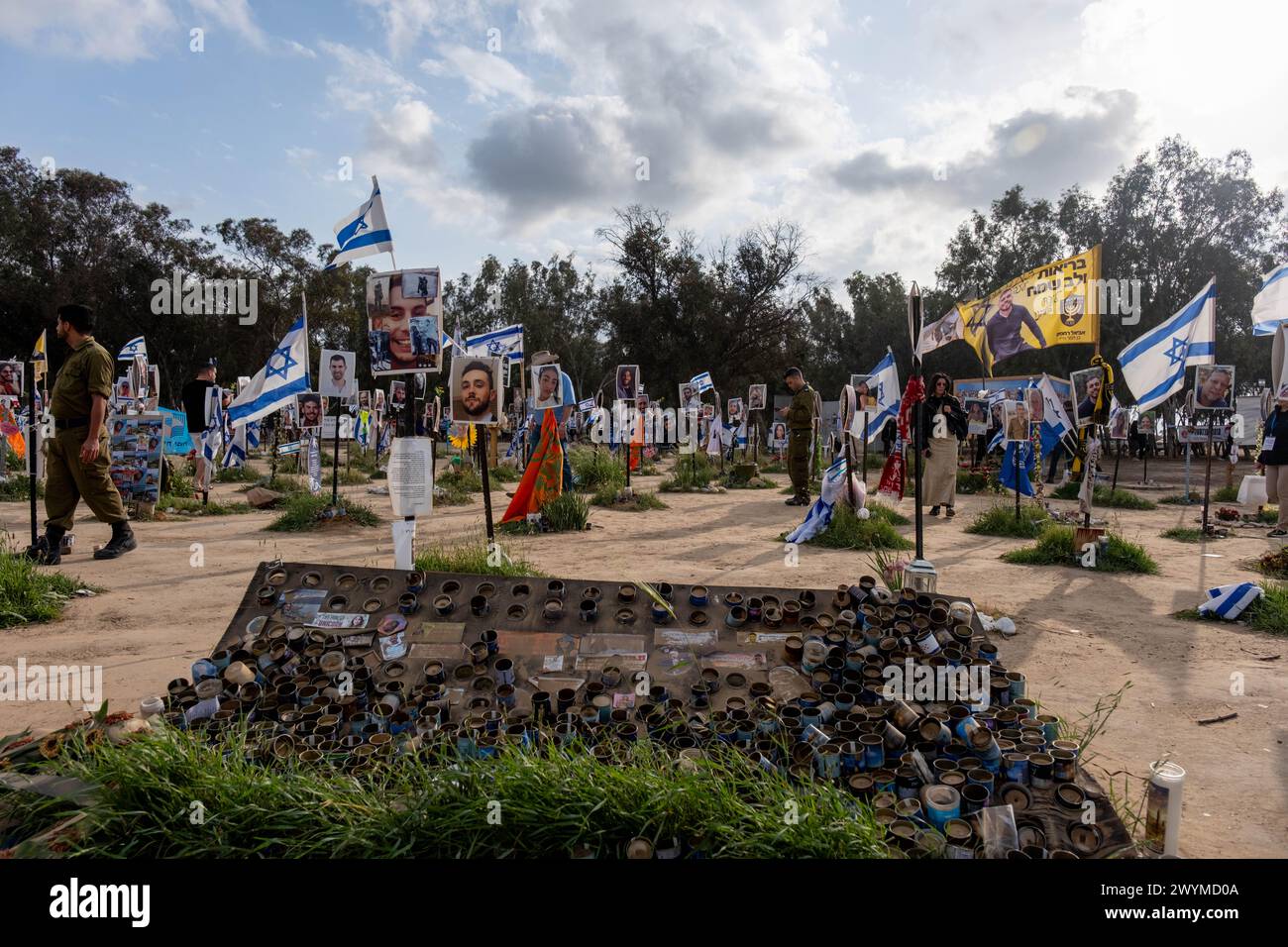 Hamas led hi-res stock photography and images - Alamy