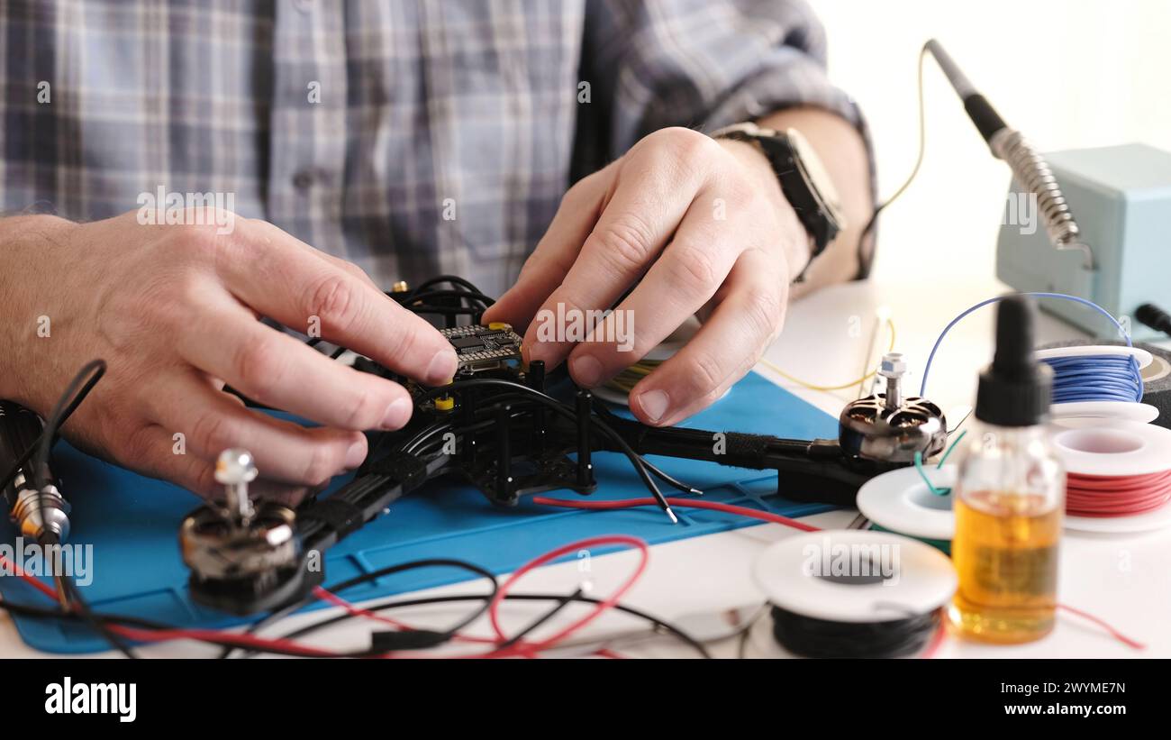 Disassembly process hi-res stock photography and images - Alamy