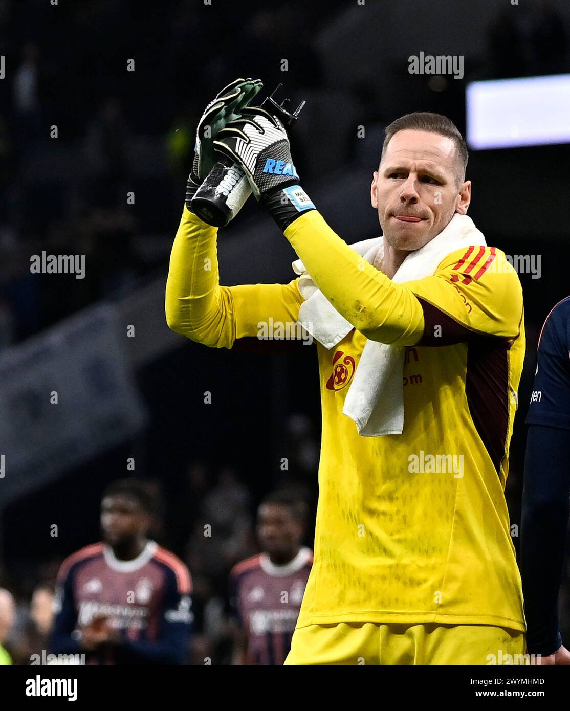 London, UK. 7th Apr, 2024. Matz Sels (Forest, goalkeeper) applauds the ...