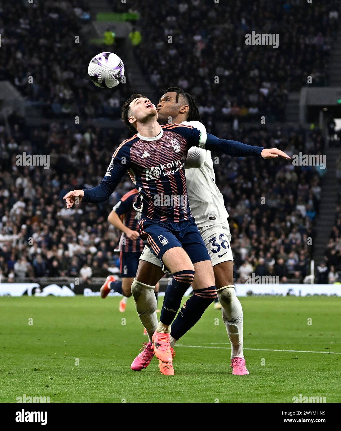 Neco williams nottingham forest hi-res stock photography and images - Alamy