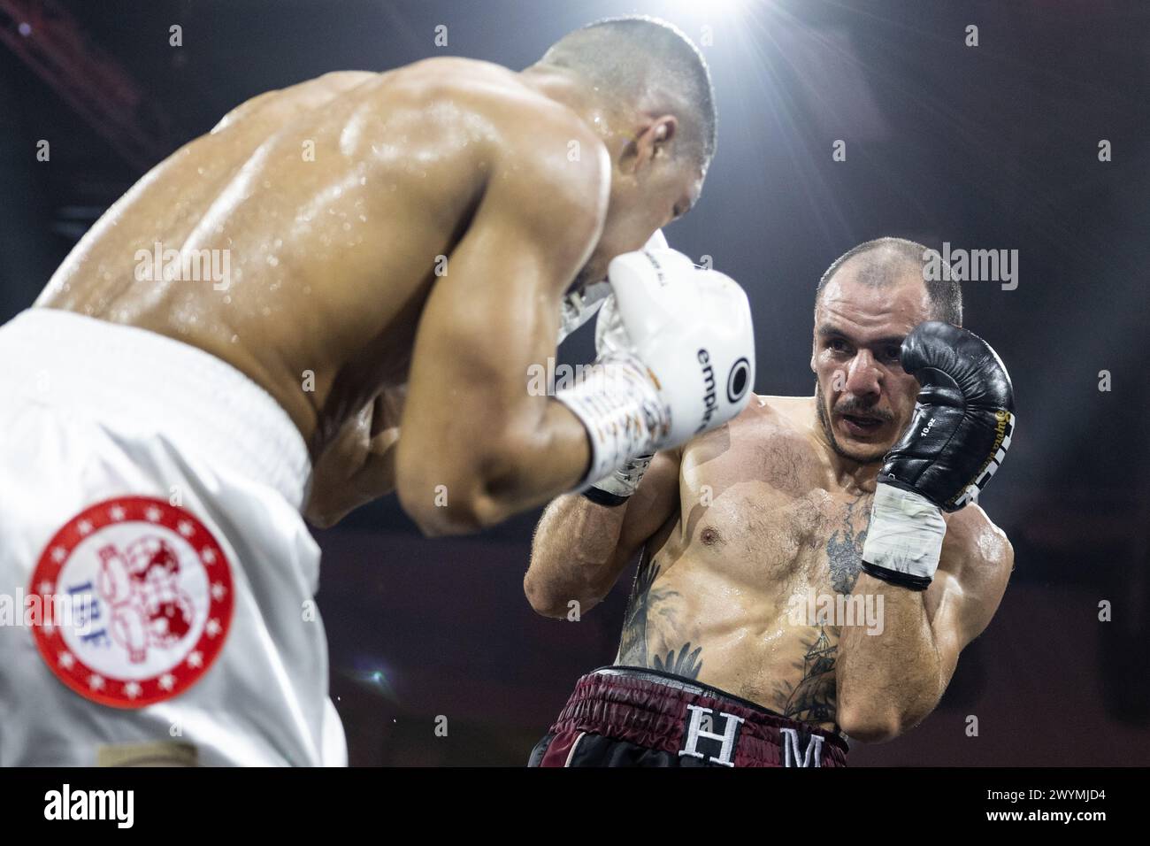 Falkensee, Germany. 06th Apr, 2024. Boxing: IBF Intercontinental ...