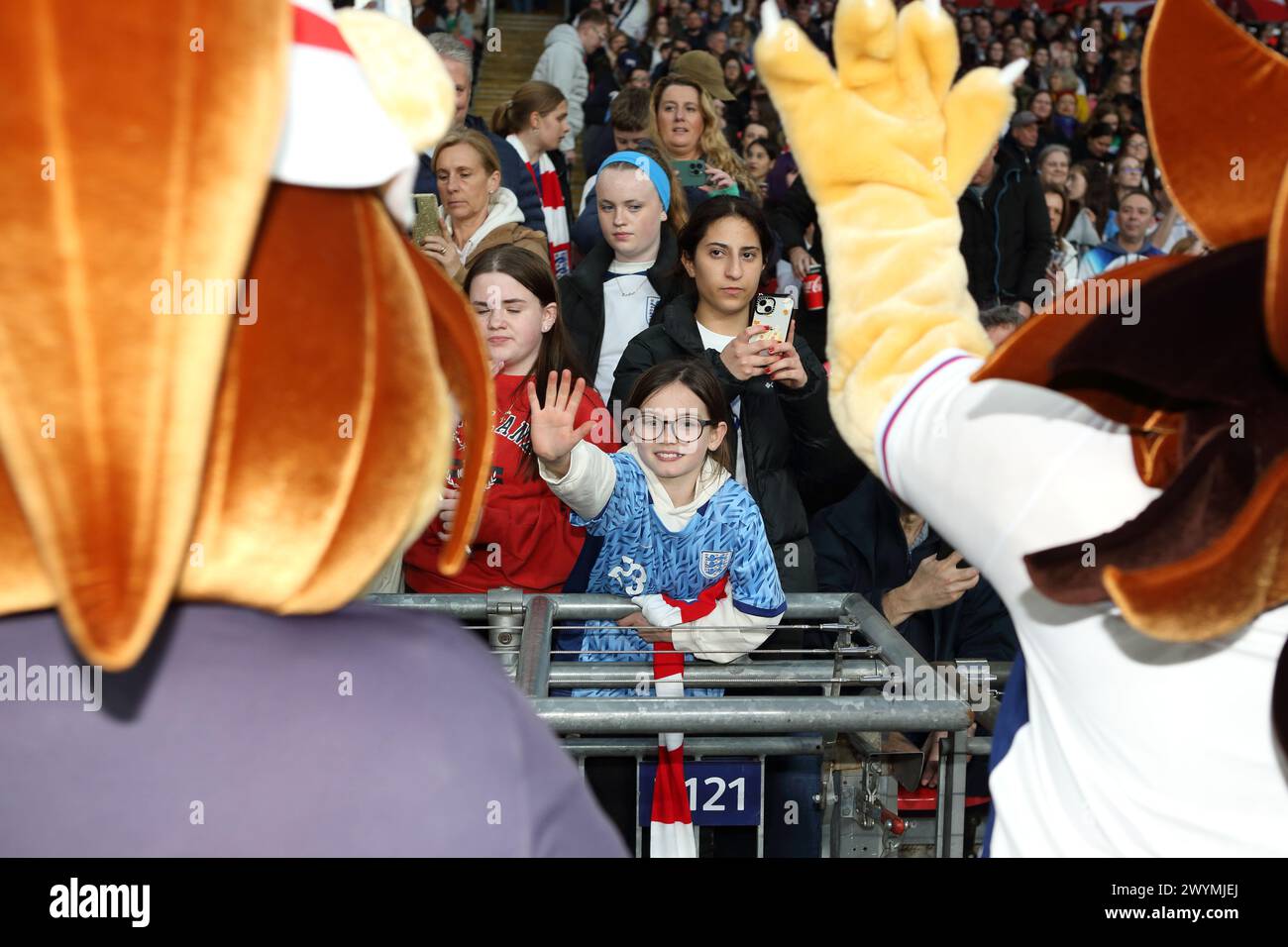 Official team mascots Three Lionesses engage with fans England v Sweden ...