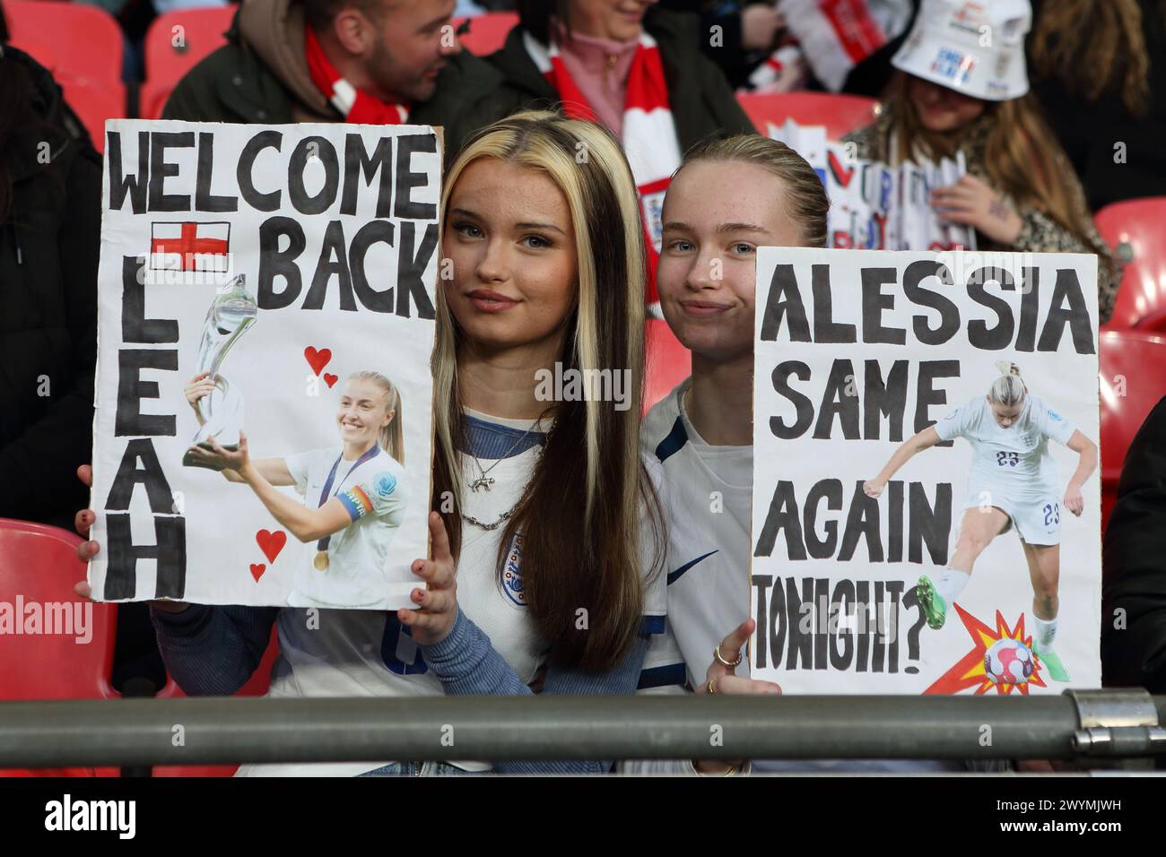 Welcome back leah hi-res stock photography and images - Alamy