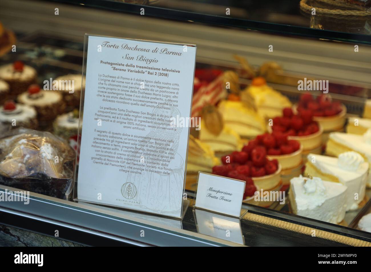 Duchess torte hi-res stock photography and images - Alamy