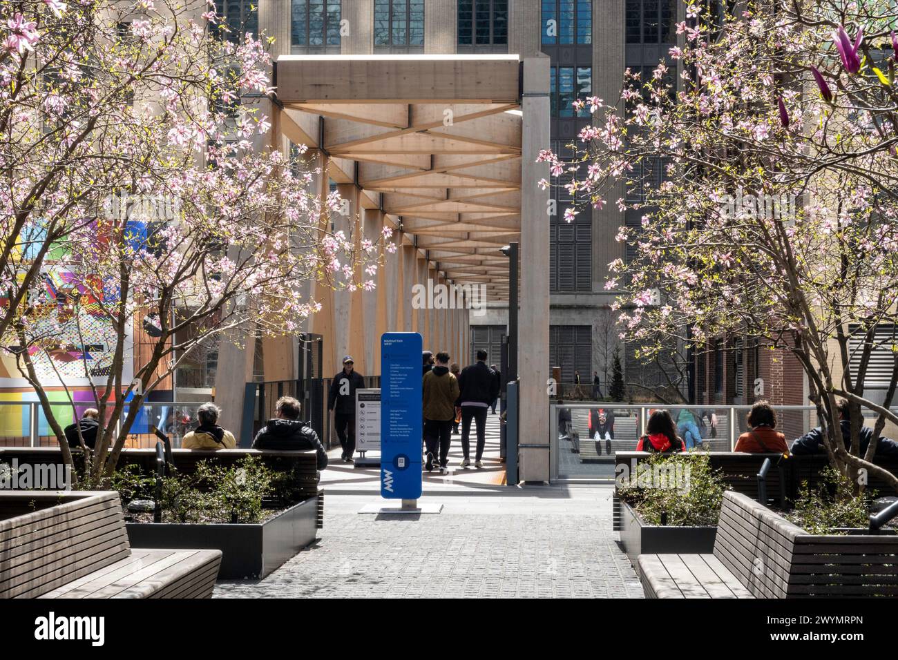 The timber truss bridge links the highline to Moynihan train hall on ...