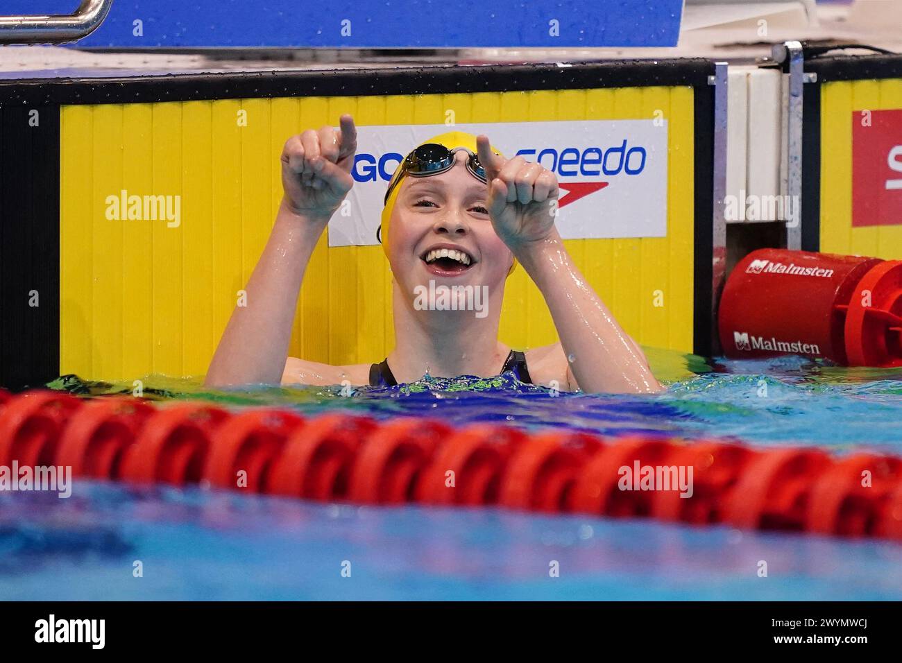 Amelie Blocksidge in action during the Women's 800m Freestyle Final on ...