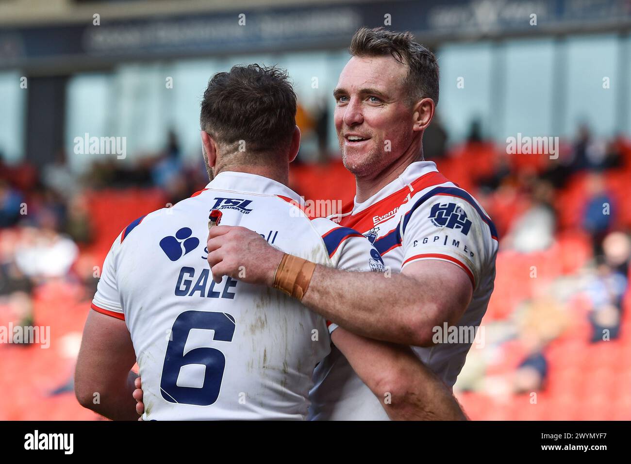 Doncaster, England - 7th April 2024 Wakefield Trinity's Luke Gale ...