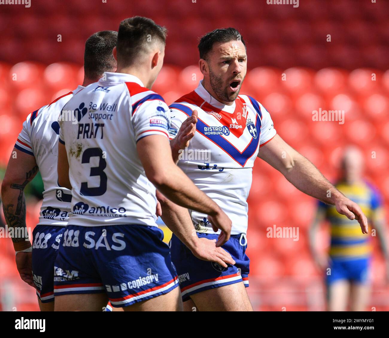 Doncaster, England - 7th April 2024 Wakefield Trinity's Luke Gale ...