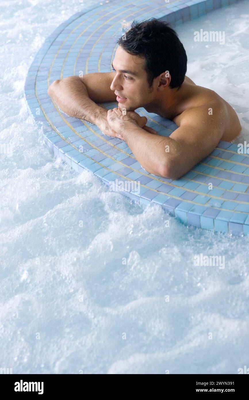 Therapeutic seawater pool (33ºC) with hydrojet, underwater massage jets ...