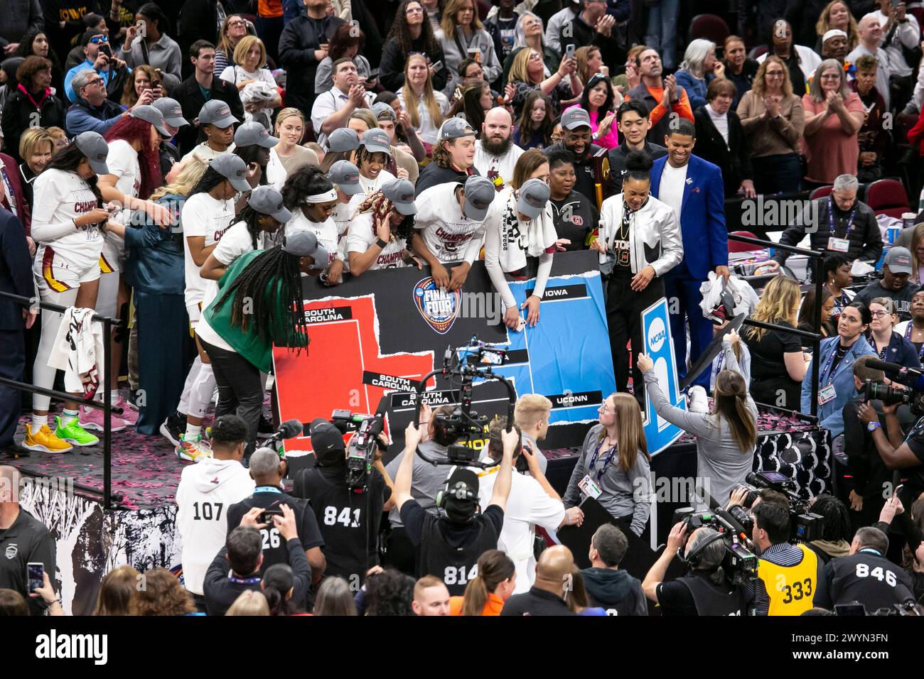 Cleveland, Ohio, USA. 7th April, 2024. The South Carolina Gamecocks ...