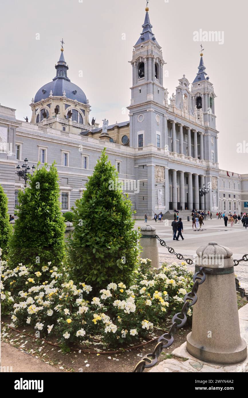 Catedral de La Almudena, Madrid, Spain, Europe Stock Photo - Alamy