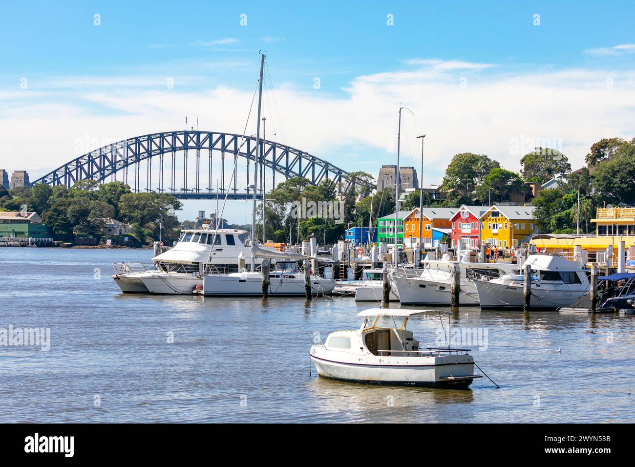 Mort Bay on the Balmain peninsula with view of Sydney harbour bridge ...
