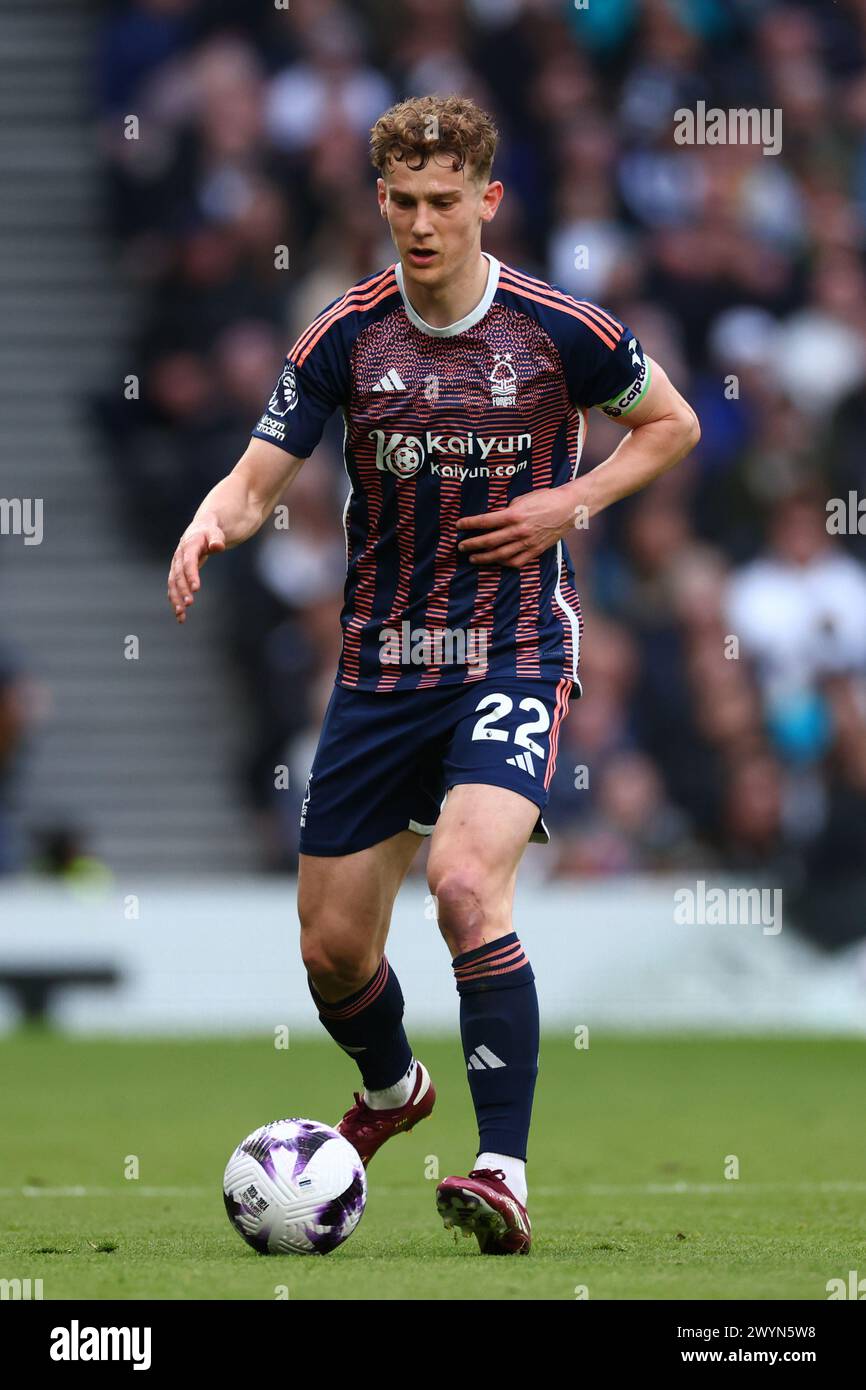 Nottingham forest footballers 2024 hi-res stock photography and images ...