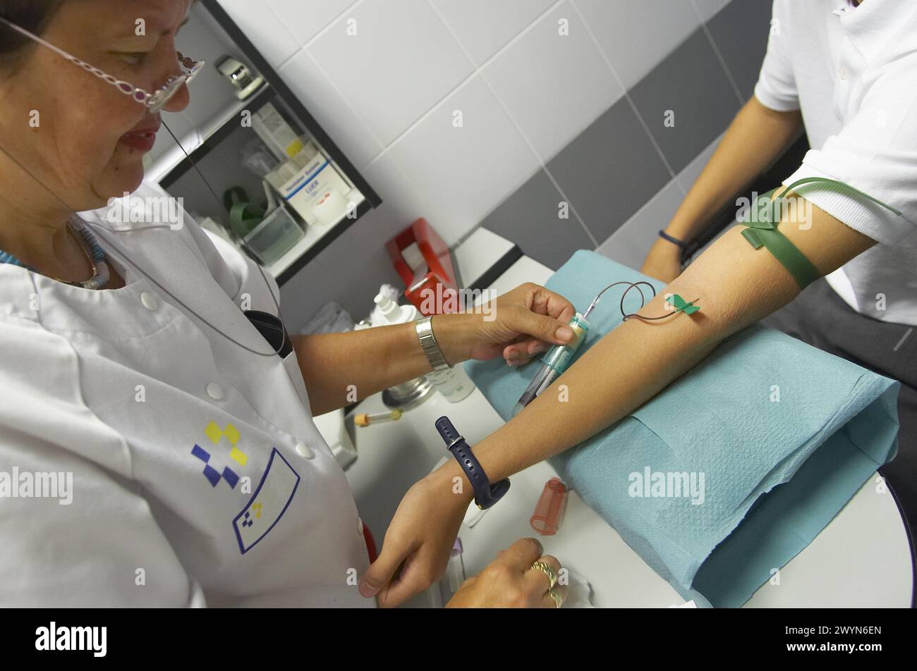 Blood extraction, clinical tests. Hospital Universitario Gran Canaria ...