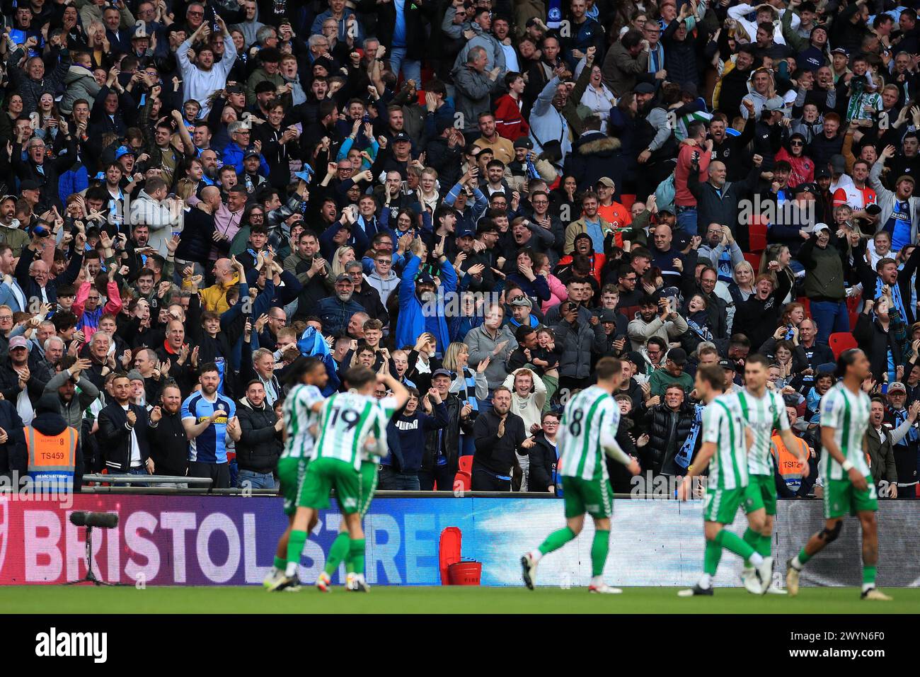 London, UK. 07th Apr, 2024. GOAL: Dale Taylor of Wycombe Wanderers ...