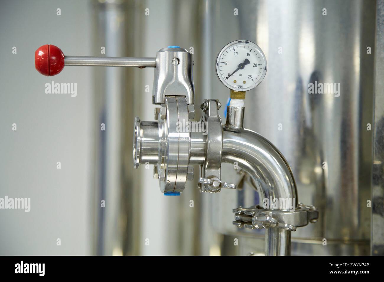 Pressure valves, Reactor for manufacturing liquid, Clean room ...