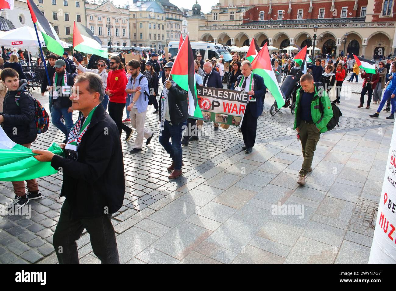 Grass root protest demonstration against Benjamin Netanyahu and IDF-led ...
