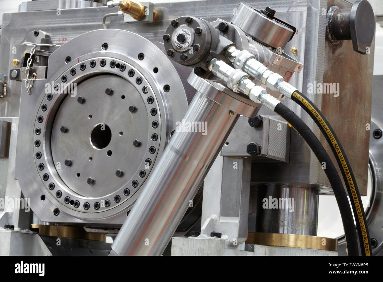 Assembly and manufacturing od Rolling mill gear boxes, Mechanical ...