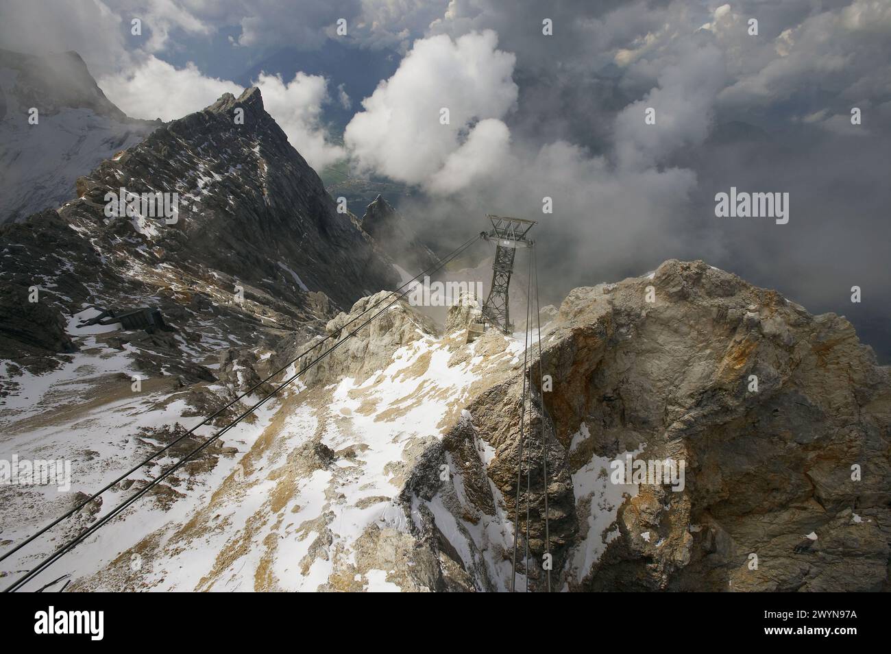 Zugspitze, Bavarian Alps, German/Austrian (Tyrol) border Stock Photo ...