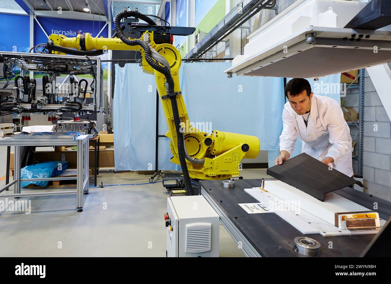 Tecnacomp Robotic cell manufacturing composite preforms Dry fiber ...