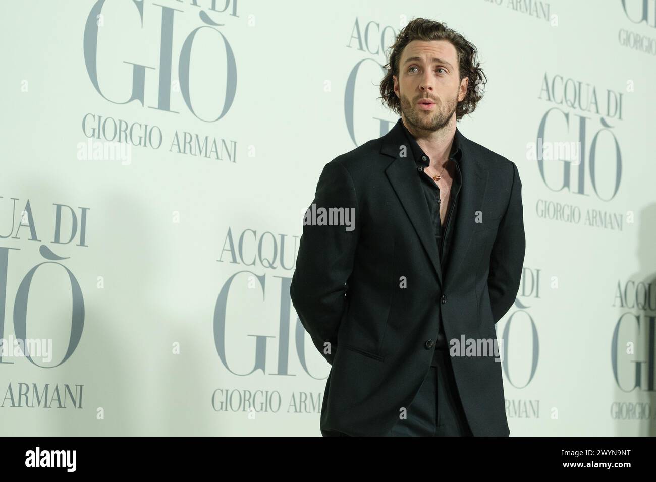 Aaron Taylor Johnson attends the Madrid photocall for "ACQUA DI GIO" By ...