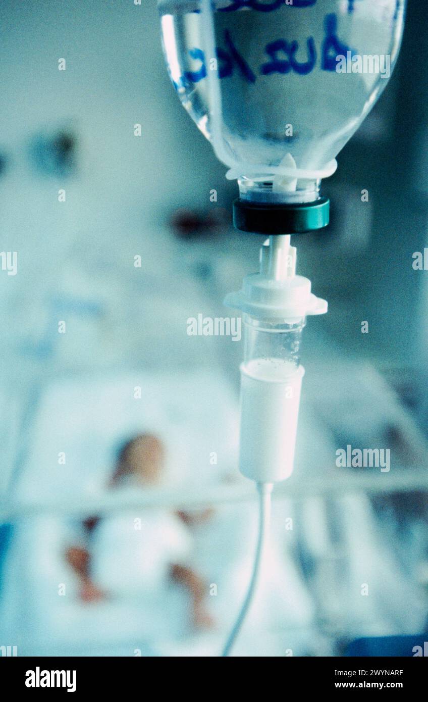 Iv drip baby hi-res stock photography and images - Alamy