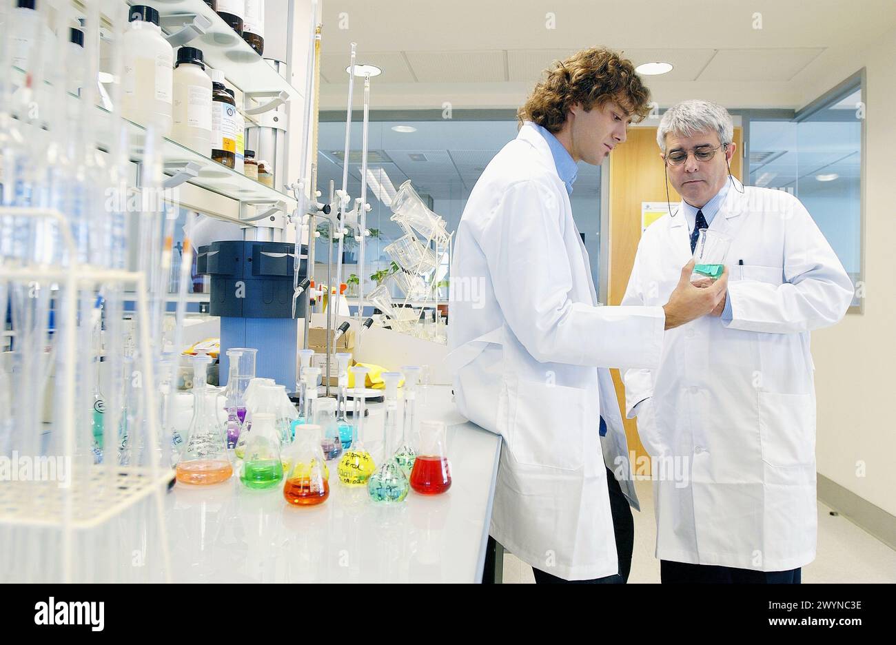 Chemical characterization laboratory Stock Photo - Alamy
