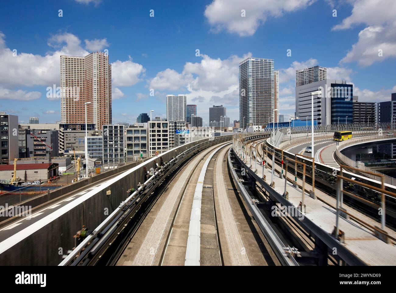 Yurikamome line, Monorail train, Tokyo, Japan Stock Photo - Alamy