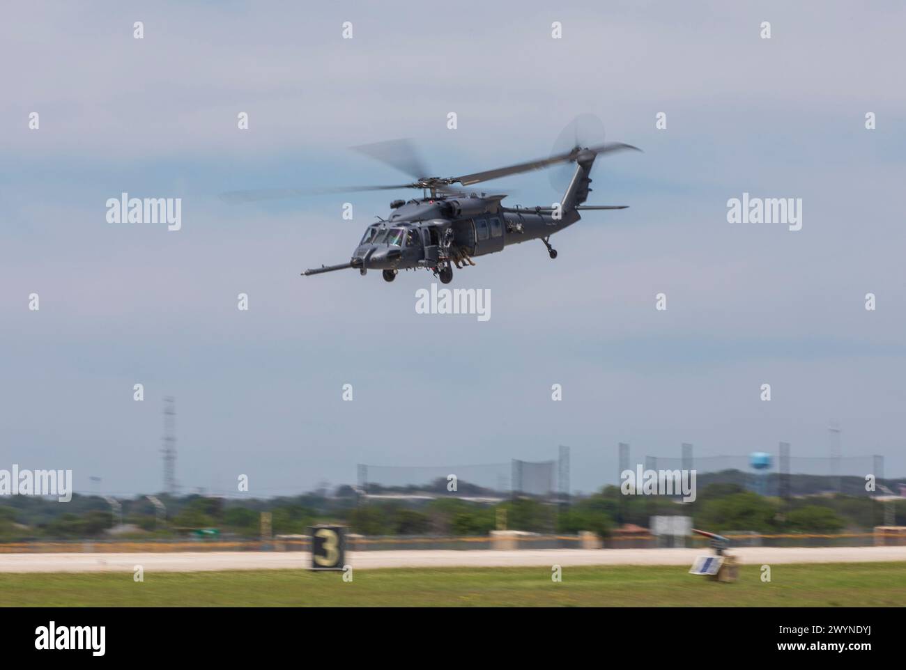 Hawk displays hi-res stock photography and images - Alamy