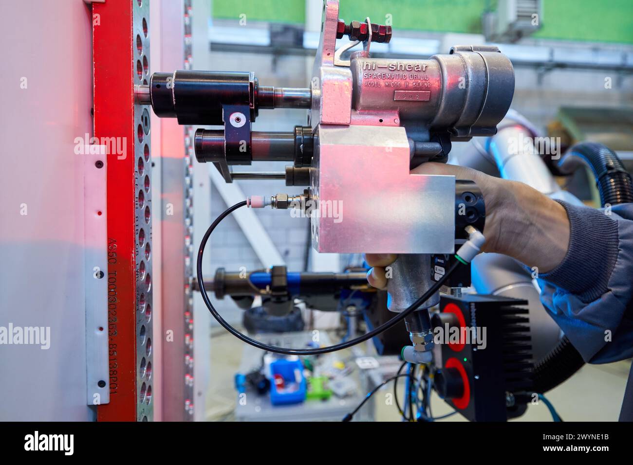 Use of flexible robotics in industrial manufacturing processes, Mobile ...