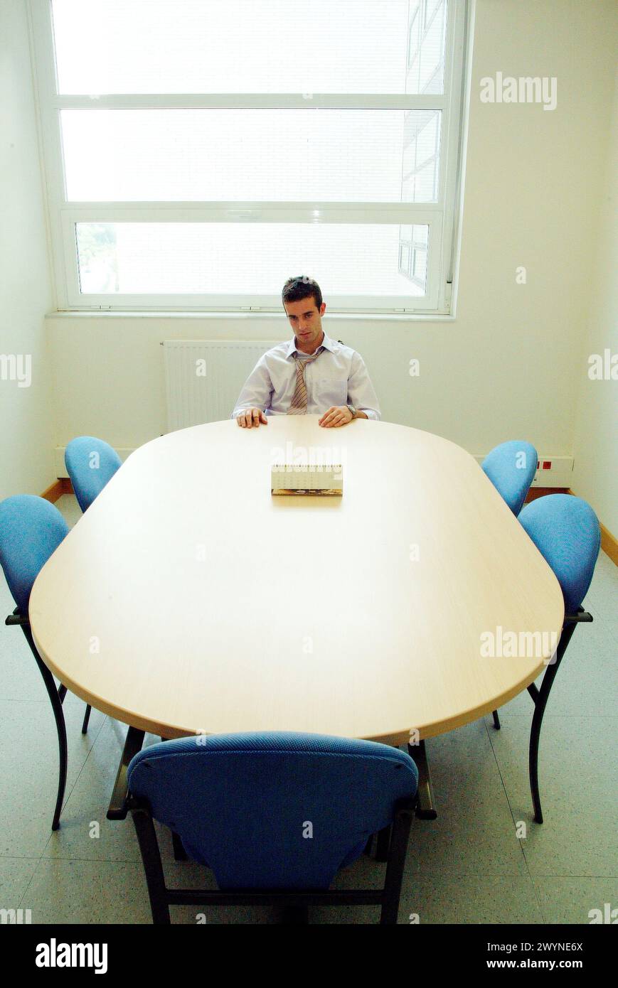 Alone isolated alienated hi-res stock photography and images - Alamy