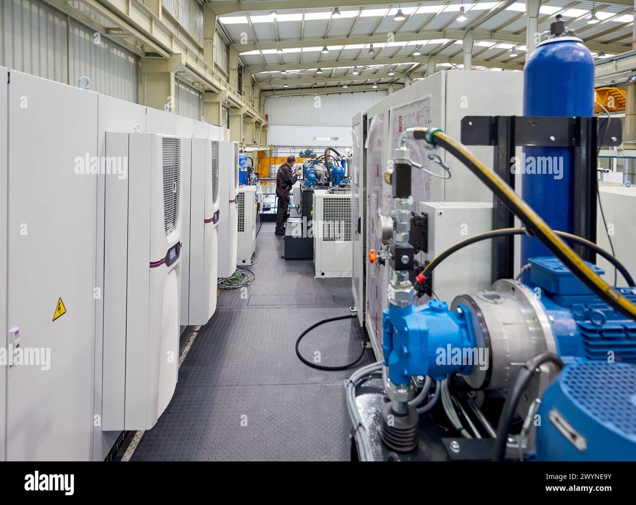 Hydraulic installation, Machining Centre, CNC, Turning and Milling ...