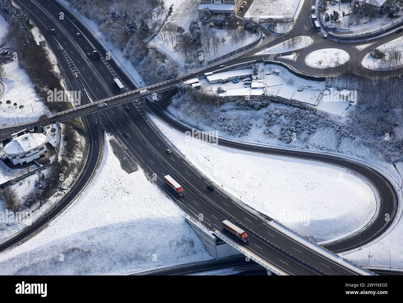 Snow-covered A8 freeway, Autopista del Cantábrico, Pasaia. Guipuzcoa ...
