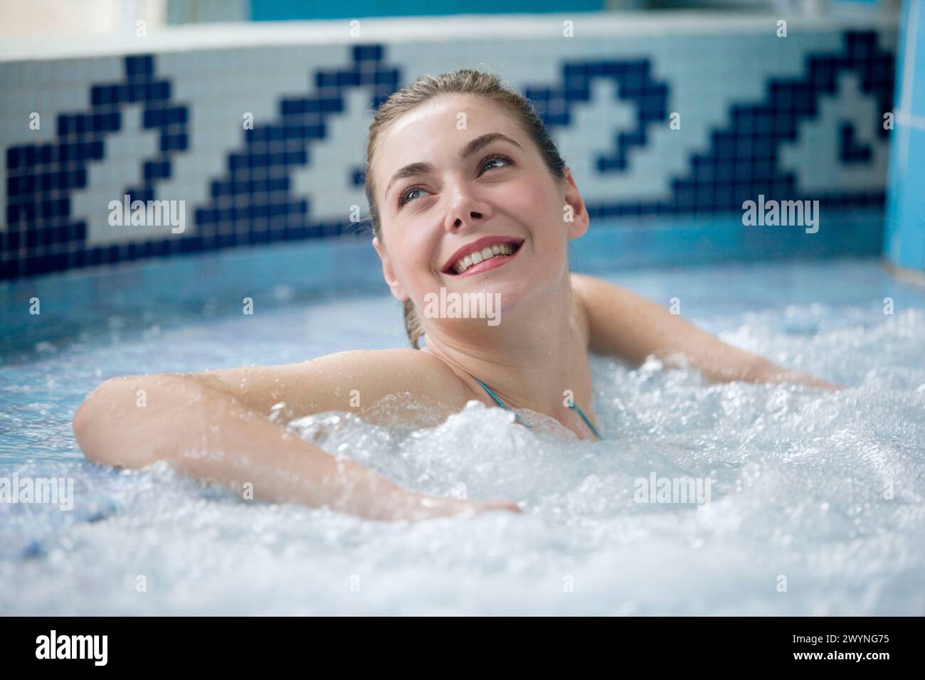 Therapeutic seawater pool (33ºC) with hydrojet, underwater massage jets ...