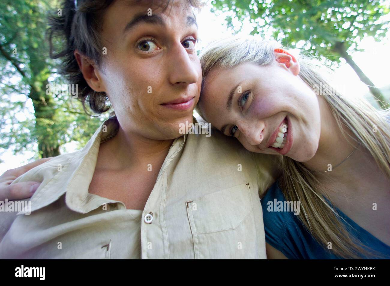 Couple looking best colour hi-res stock photography and images - Alamy
