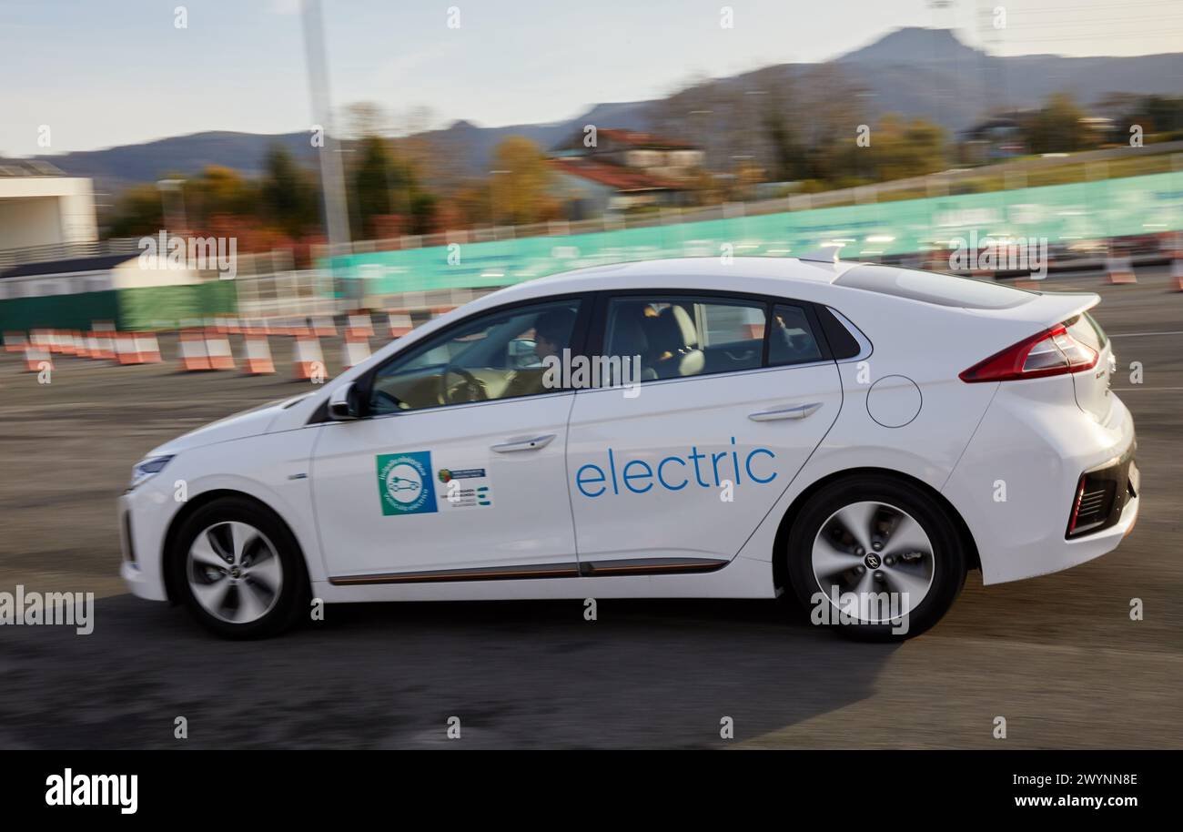 Electric cars, Feria Go Mobility Exhibition, Basque Sustainable ...