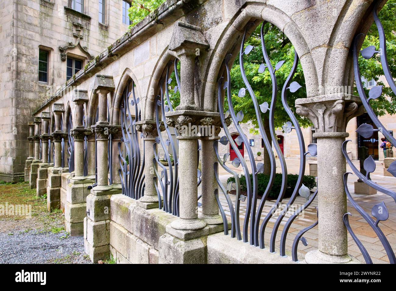 Catedral de Saint Corentin, Quimper, Bretagne, Brittany, France Stock ...