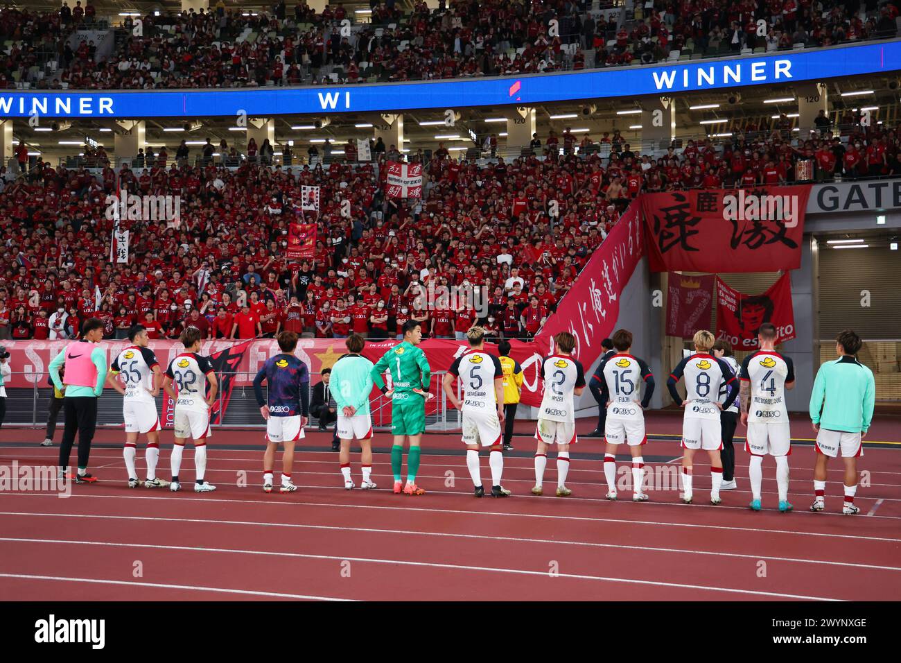 Tokyo, Japan. 7th Apr, 2024. Kashima Antlers team group Football/Soccer ...