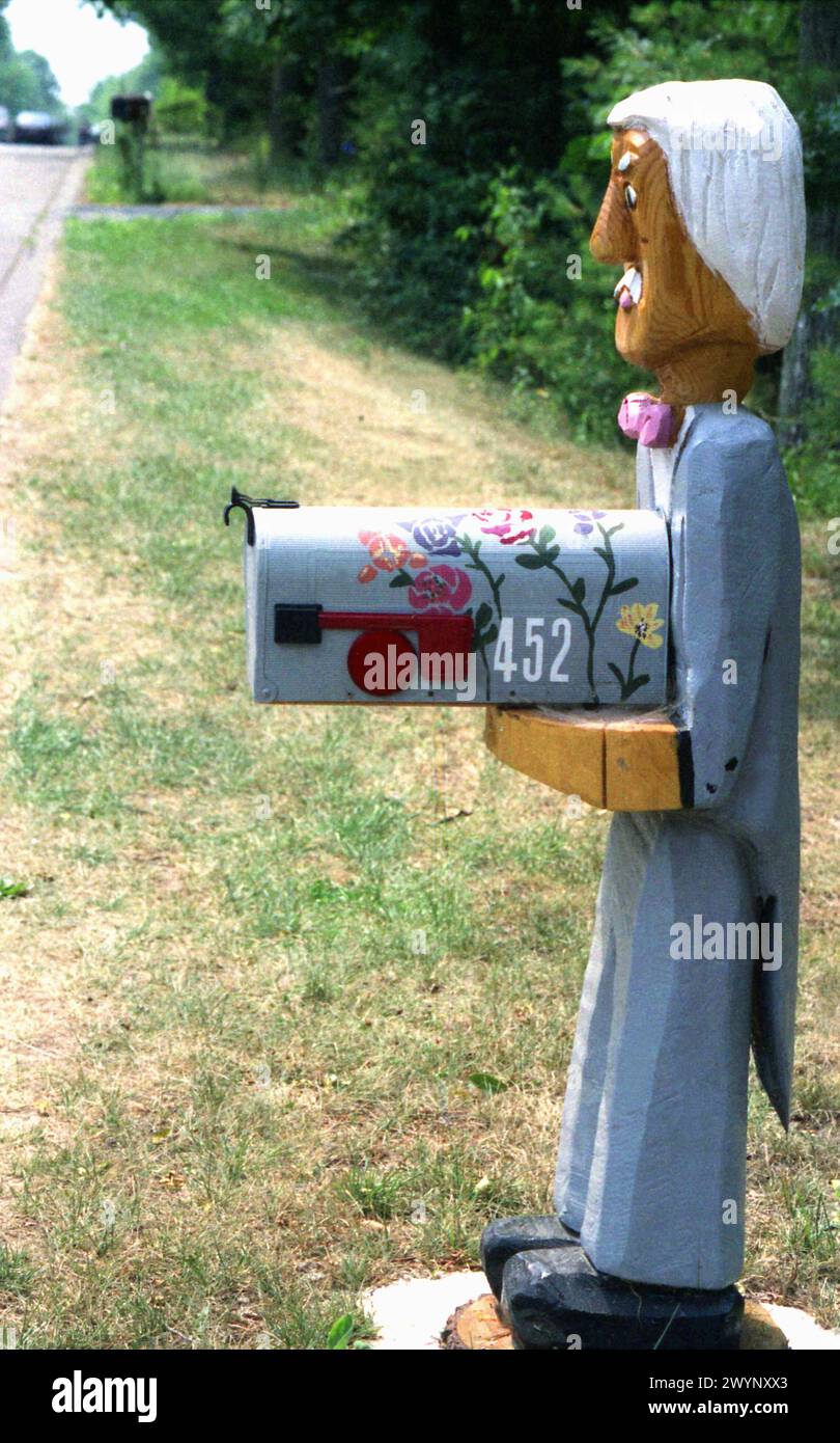 Original looking mailbox in the U.S.A Stock Photo - Alamy