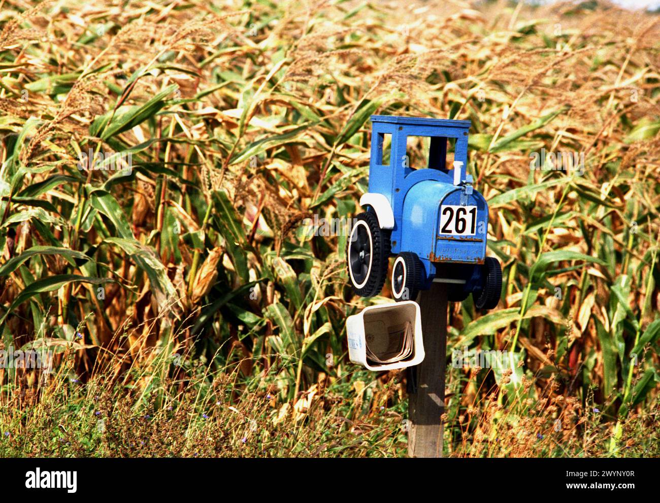 Original looking mailbox in the U.S.A Stock Photo - Alamy
