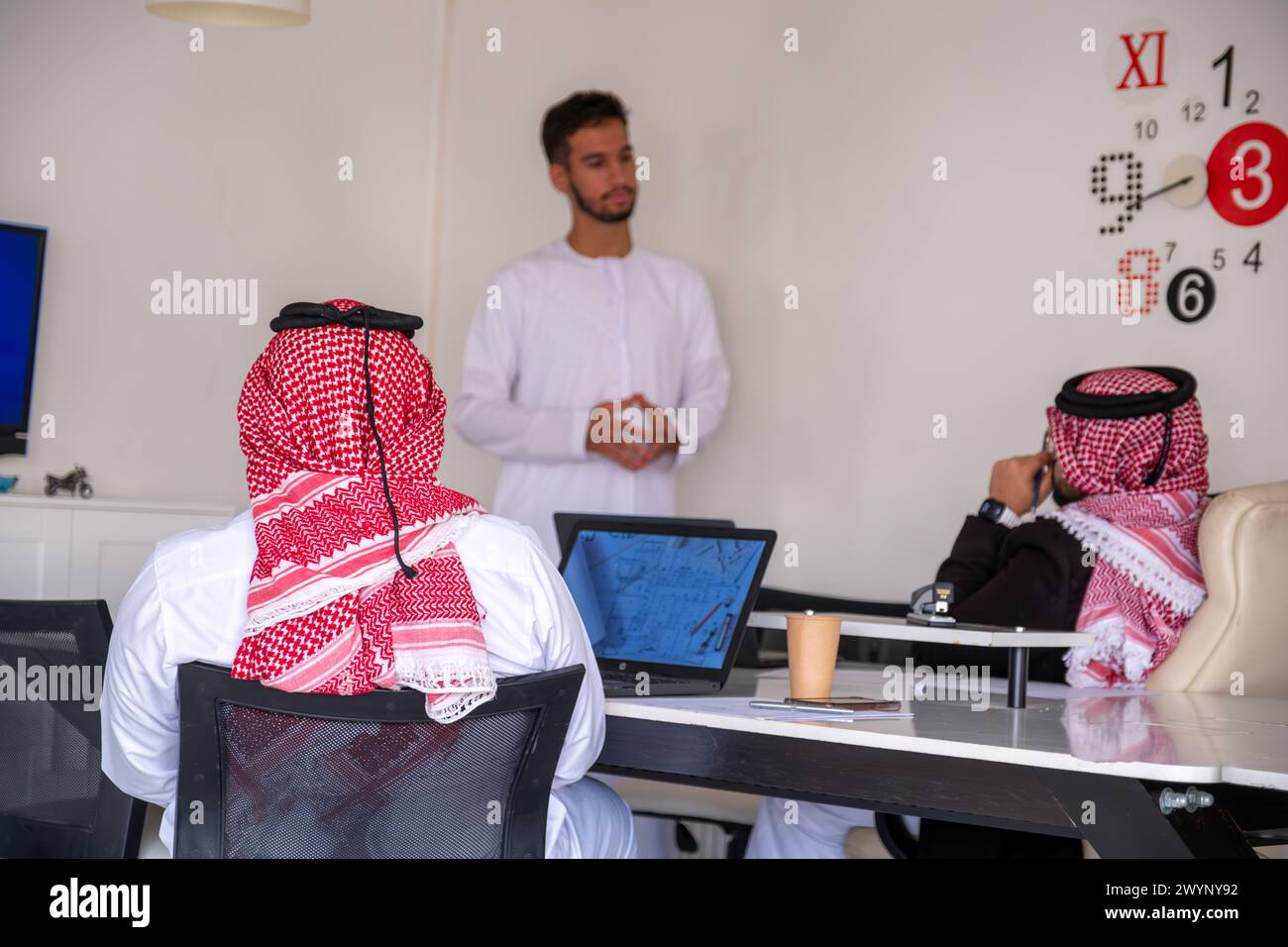 conduct meeting regularly to check work progress and praise your ...