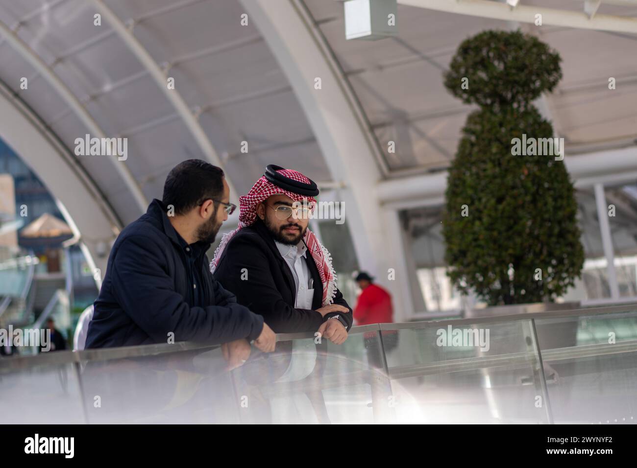 Two arab men talking hi-res stock photography and images - Alamy