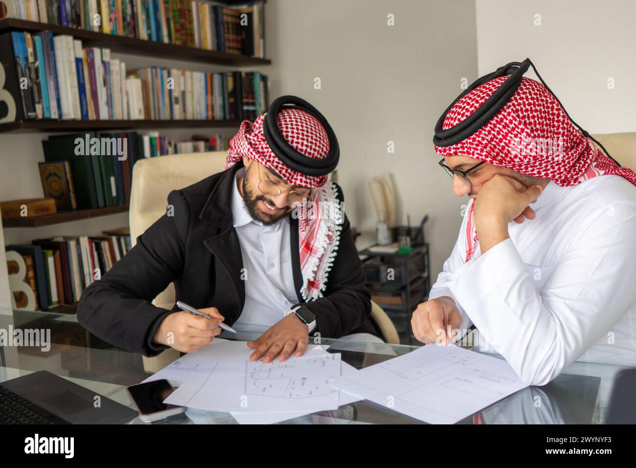 Junior and senior hi-res stock photography and images - Alamy