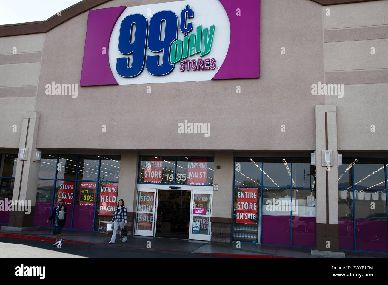 Las Vegas, NV, USA. 7th Apr, 2024. 99 Cents Only Stores closing all ...
